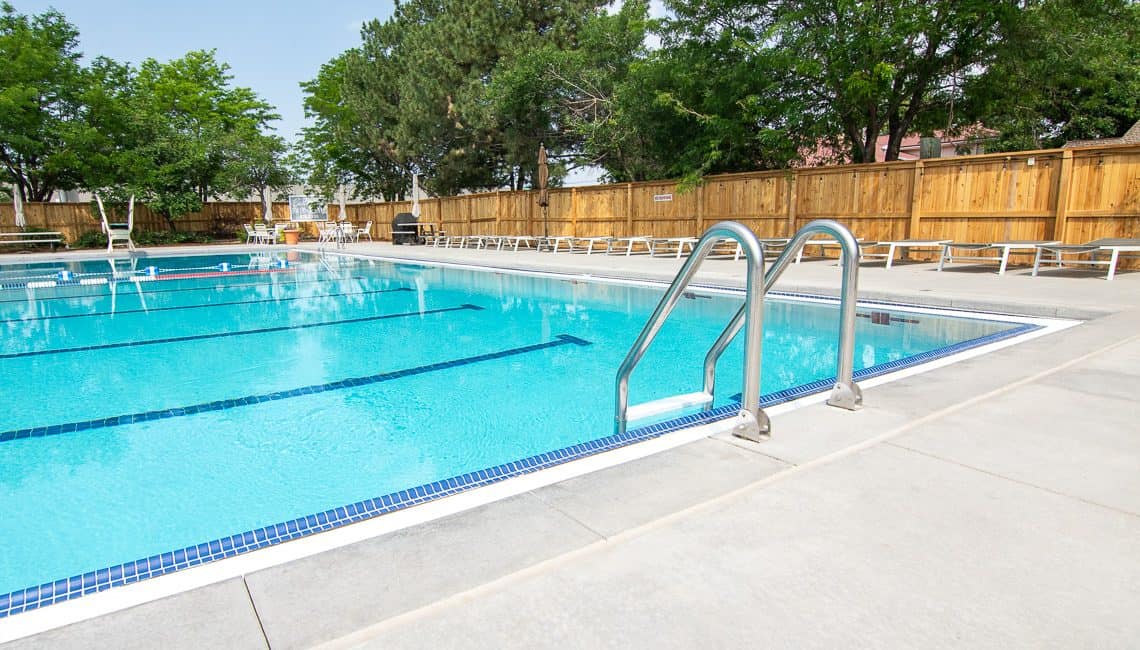 Eastmoor Swim & Tennis Club - Colorado Hardscapes