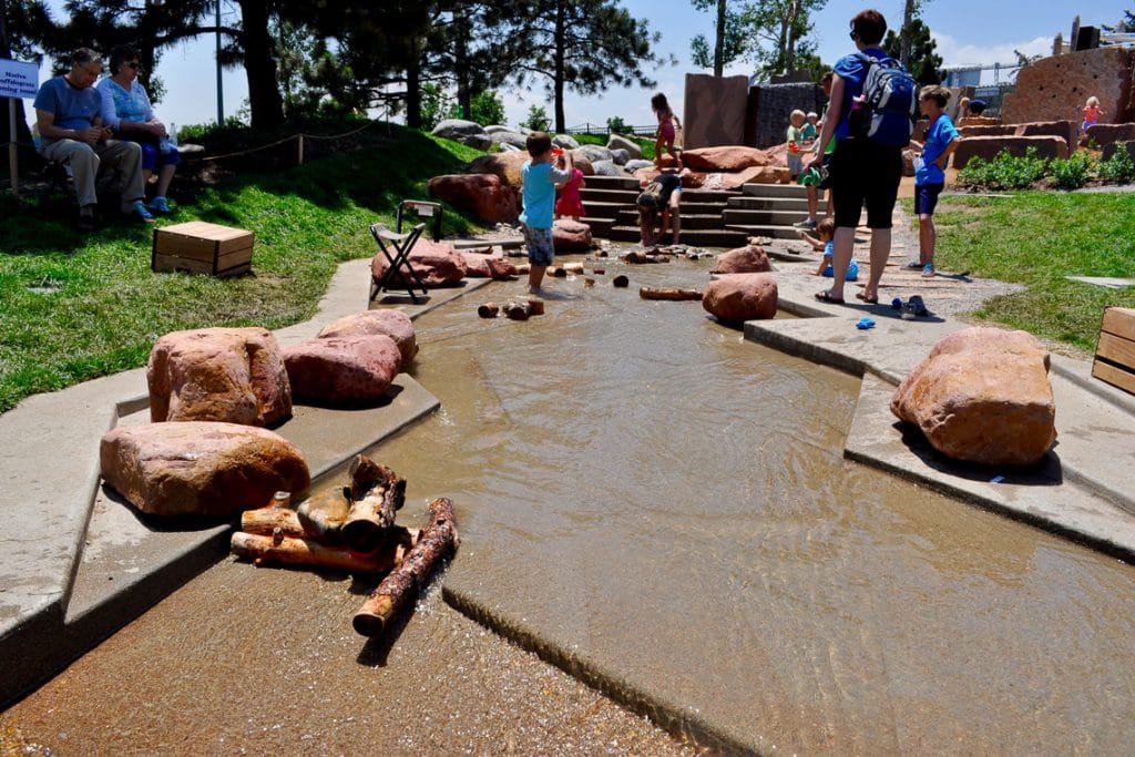 Stream Beds - Colorado Hardscapes