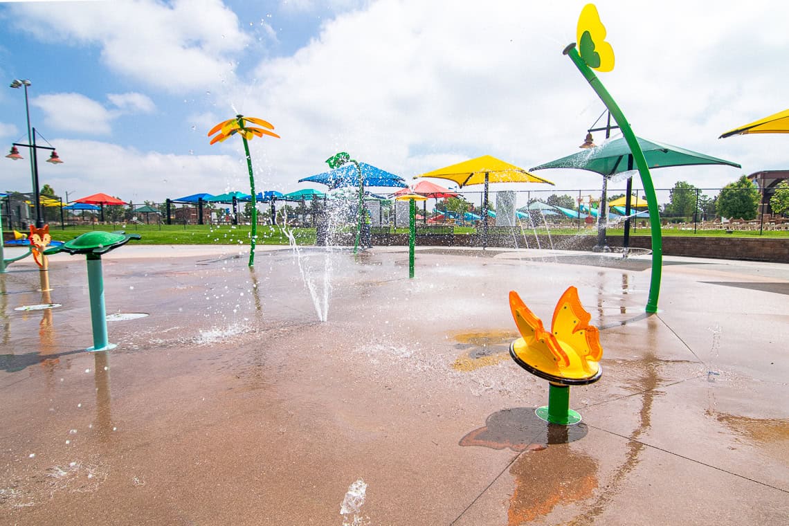 Pioneer Park Splash Pad - Colorado Hardscapes